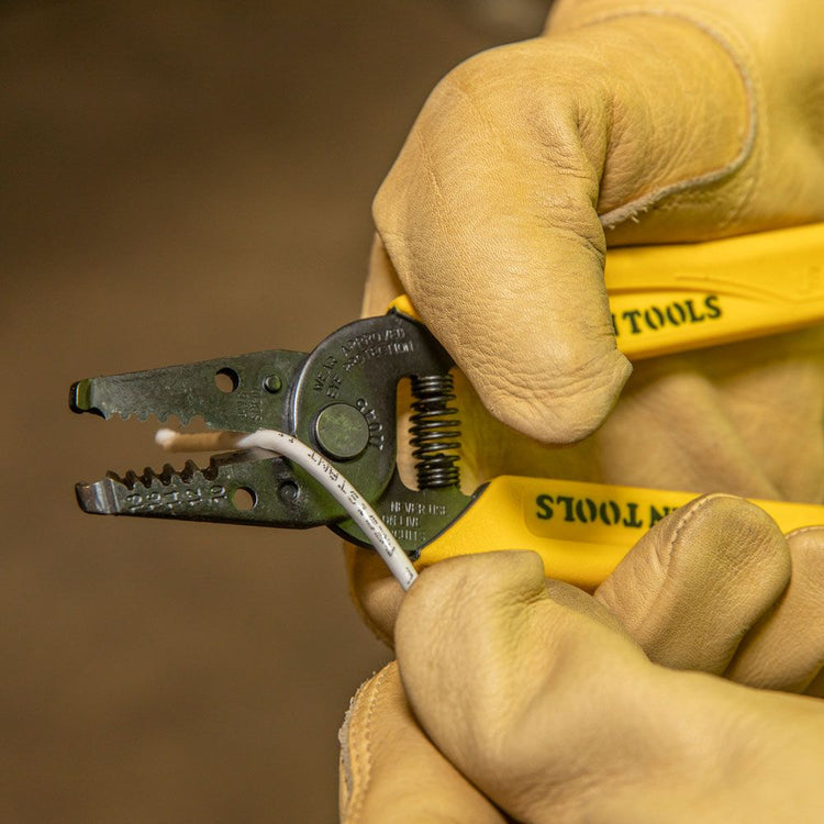 Klein Tools in Canada - Shop at Squares Hardware Inc